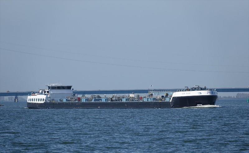 NEW YORK - Vesseljoin