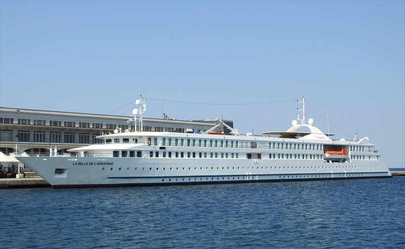 LA BELLE DE L'ADRIATIQUE - Vesseljoin