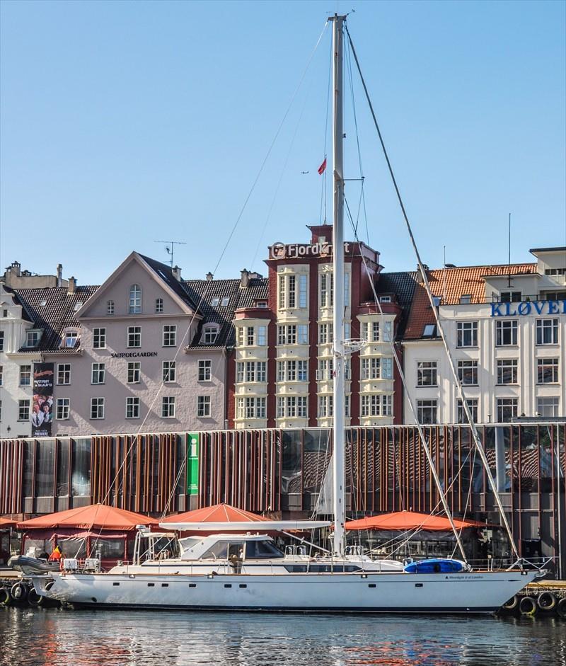 MOONLIGHT II OF LONDON - Vesseljoin