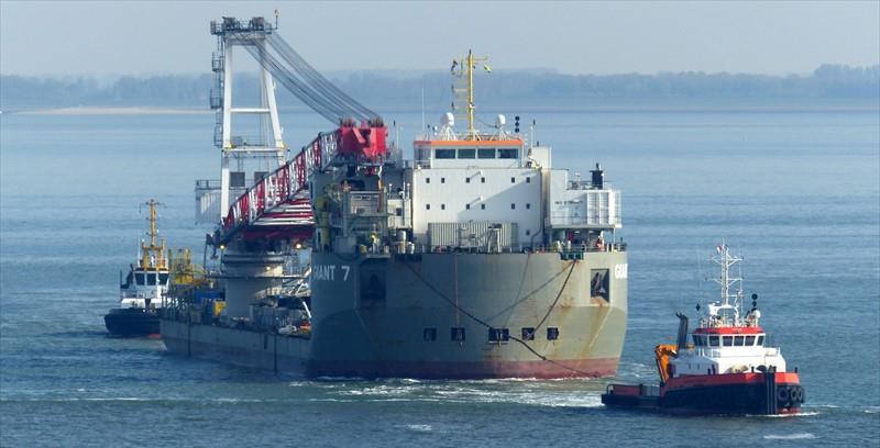 GIANT 7 - Vesseljoin