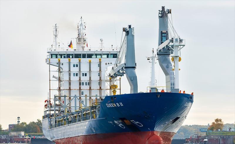 QUEEN B II - Vesseljoin