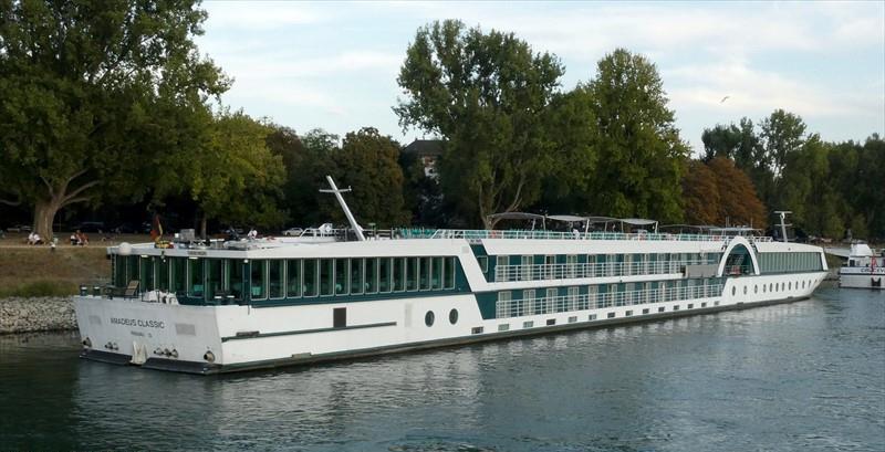 AMADEUS CLASSIC - Vesseljoin