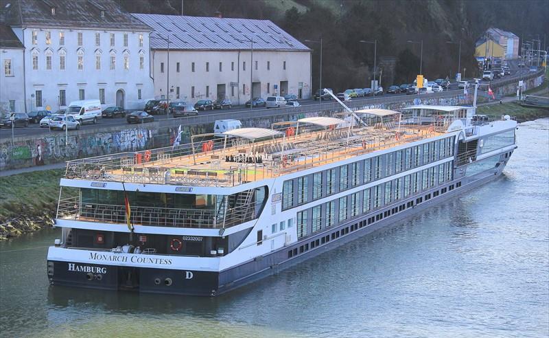 MONARCH COUNTESS - Vesseljoin