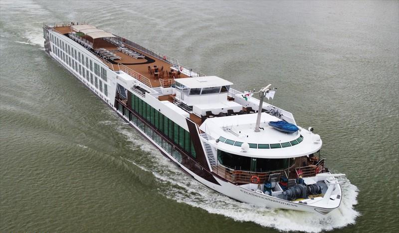 EXCELLENCE BARONESS - Vesseljoin