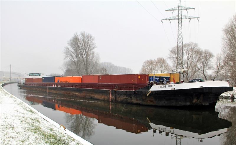 JAKOB GOETZ - Vesseljoin