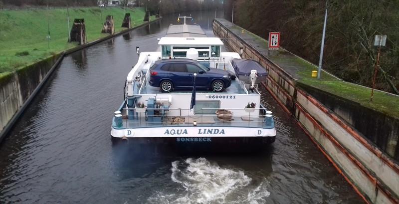 AQUA LINDA - Vesseljoin