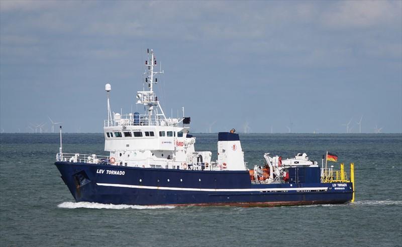 LEV TORNADO - Vesseljoin