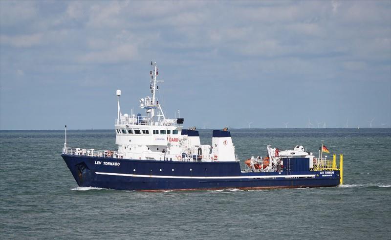 LEV TORNADO - Vesseljoin