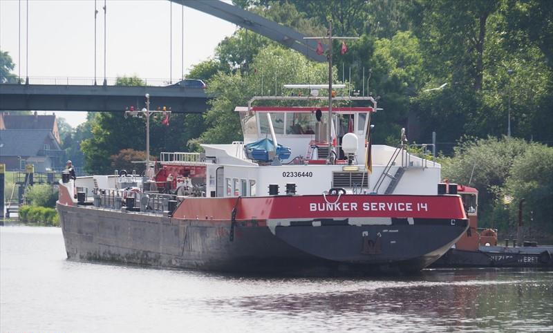 BUNKER SERVICE 14 - Vesseljoin