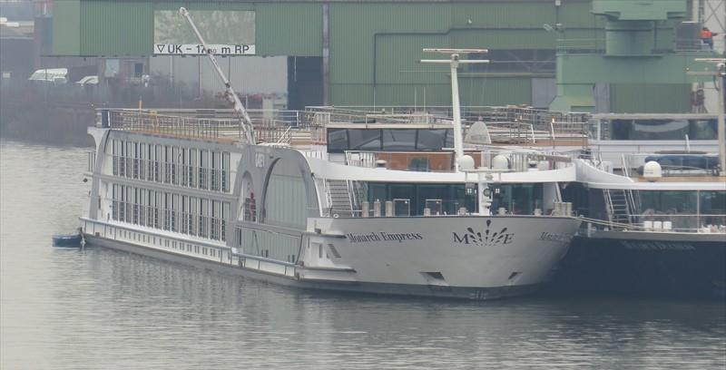 MONARCH EMPRESS - Vesseljoin