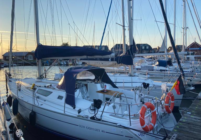 MOULIN ROUGE - Vesseljoin