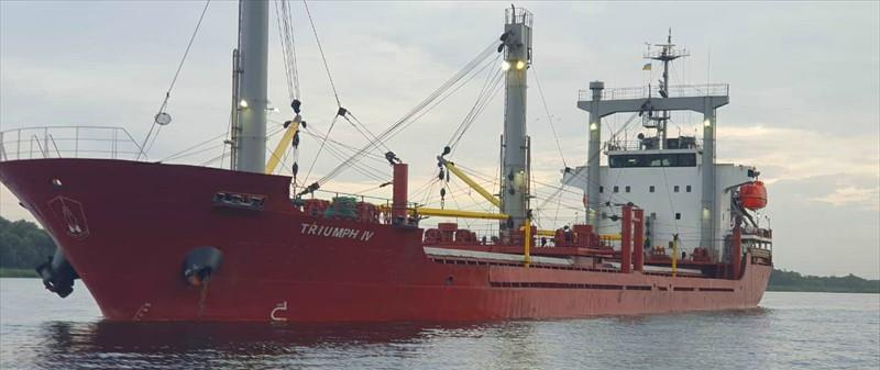 TRIUMPH IV - Vesseljoin