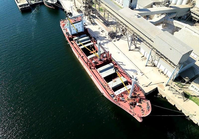 TRIUMPH IV - Vesseljoin