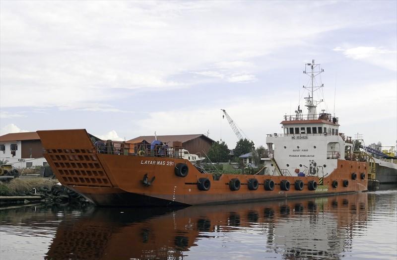 CAPT EMMETT - Vesseljoin