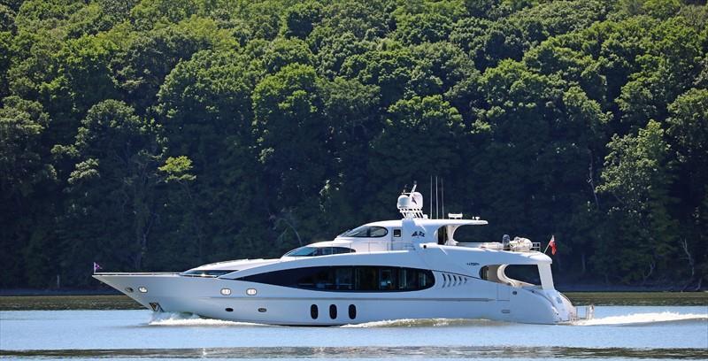 SEA BREEZE ONE - Vesseljoin