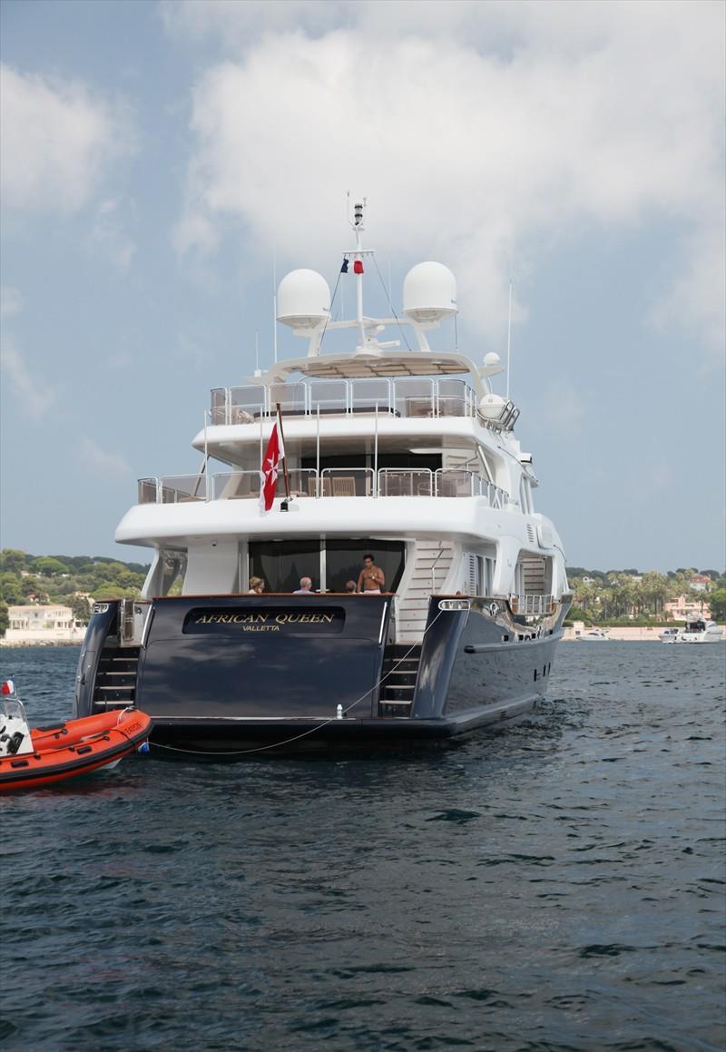 AFRICAN QUEEN - Vesseljoin