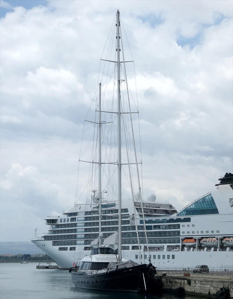 INFINITY - Vesseljoin