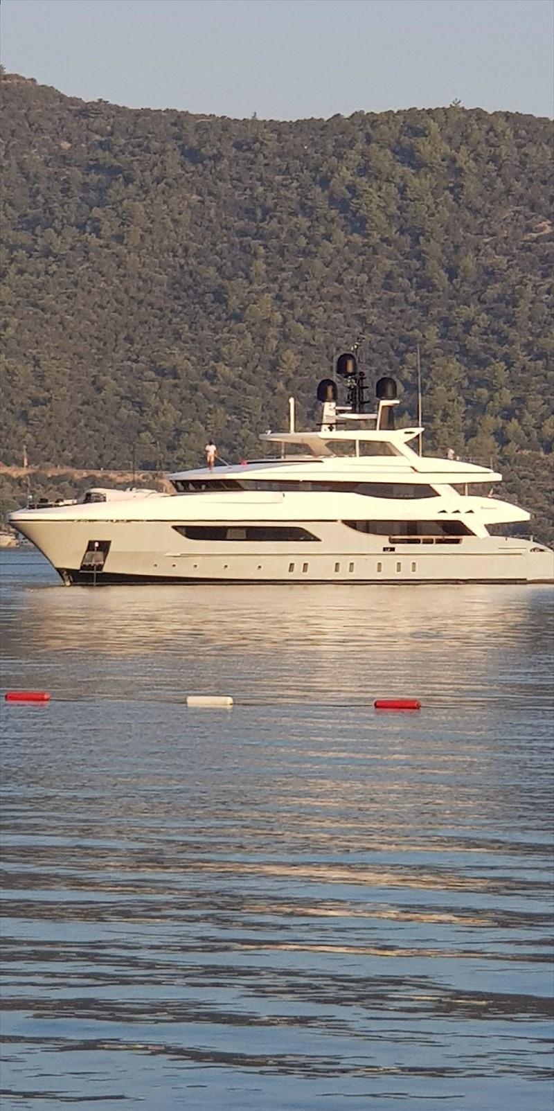 ONLY ONE - Vesseljoin