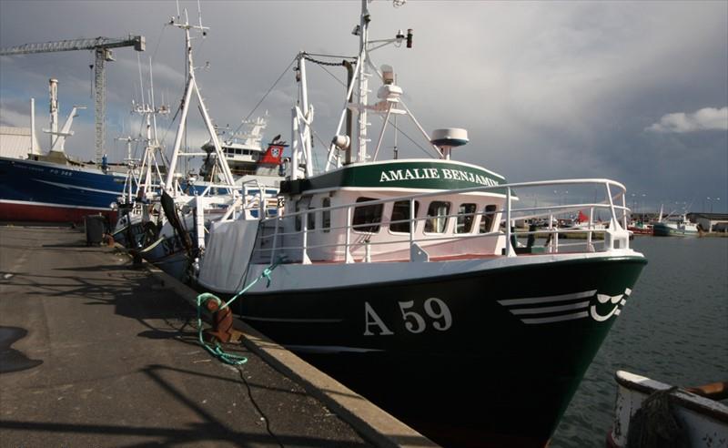 AMALIE BENJAMIN A59 - Vesseljoin