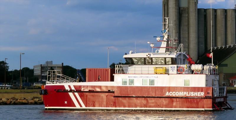 ACCOMPLISHER - Vesseljoin