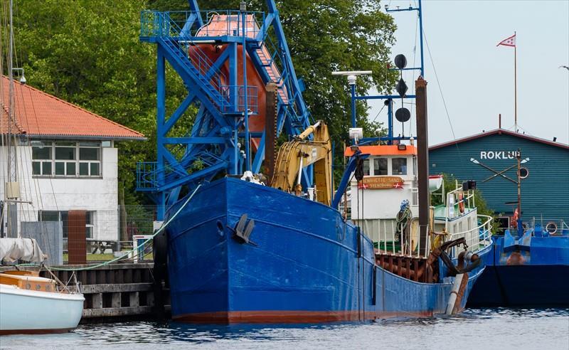 HENRIETTE SAND - Vesseljoin