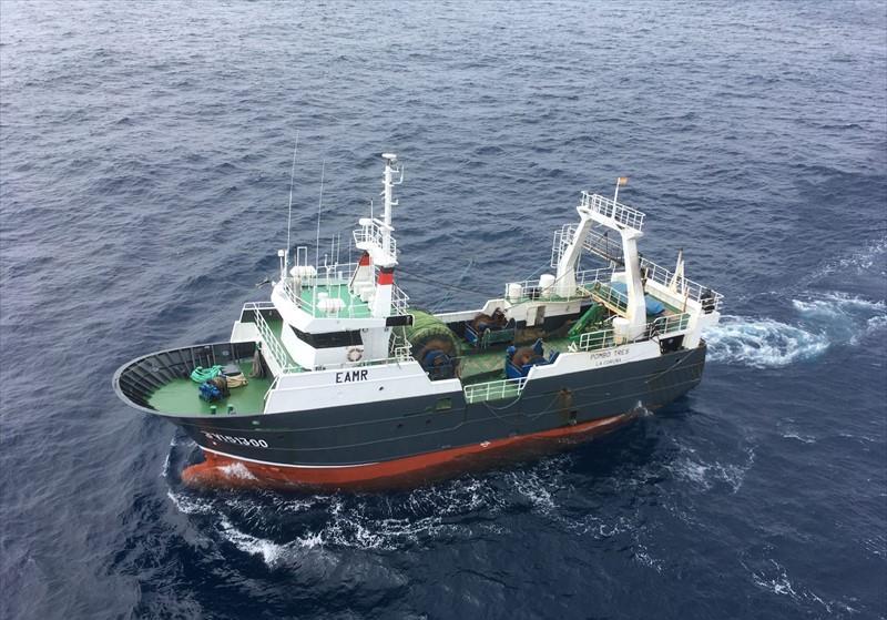 POMBO TRES - Vesseljoin