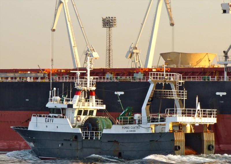 POMBO CUATRO - Vesseljoin