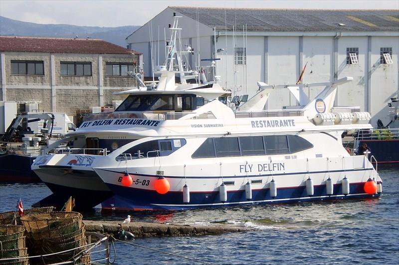 FLY DELFIN - Vesseljoin