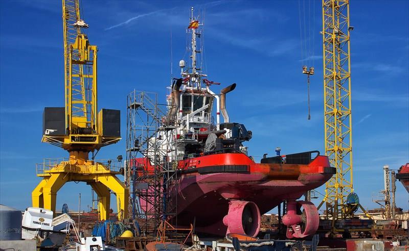 RED HUSKY - Vesseljoin