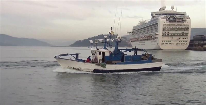 LORETO CUATRO - Vesseljoin