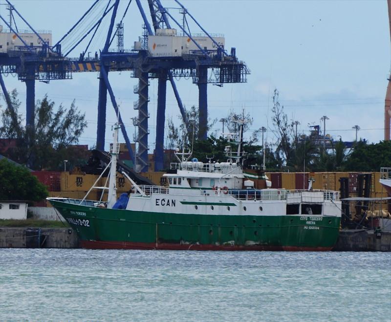 COYO TERCERO - Vesseljoin