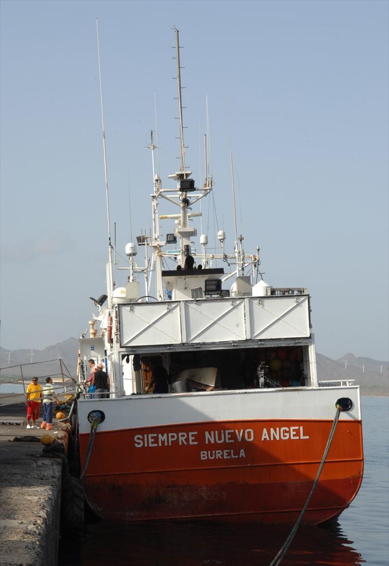 SIEMPRE NUEVO ANGEL - Vesseljoin