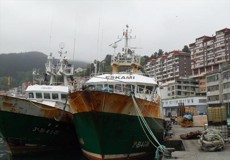 TXORI HIRU - Vesseljoin