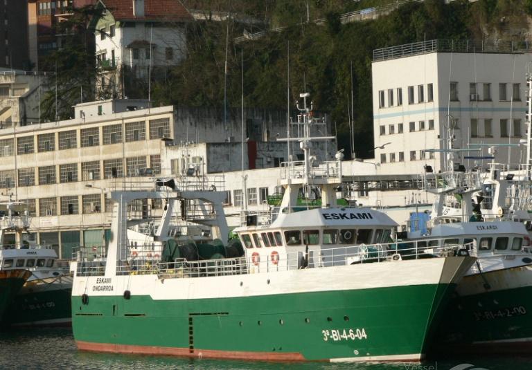 TXORI HIRU - Vesseljoin