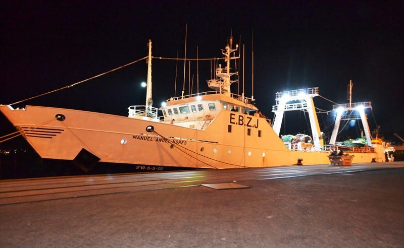 MANUEL ANGEL NORES - Vesseljoin