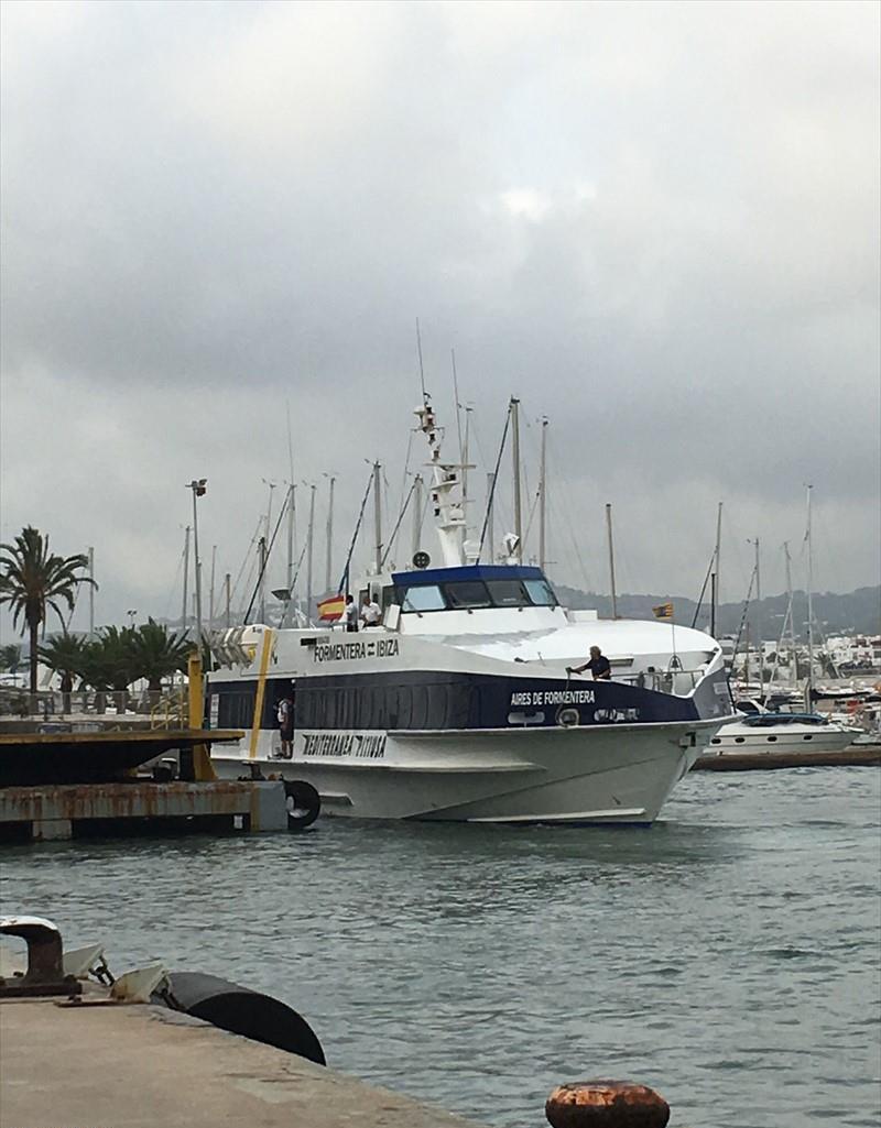 AIRES DE FORMENTERA - Vesseljoin