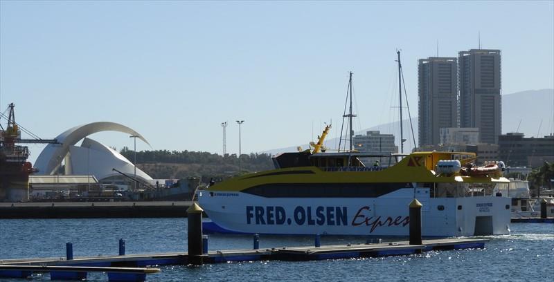 BENCHI EXPRESS - Vesseljoin