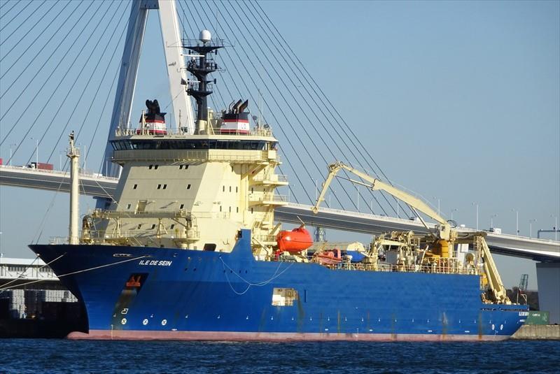 ILE DE SEIN - Vesseljoin