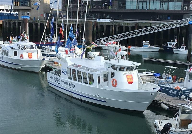 JEAN FLEURY - Vesseljoin