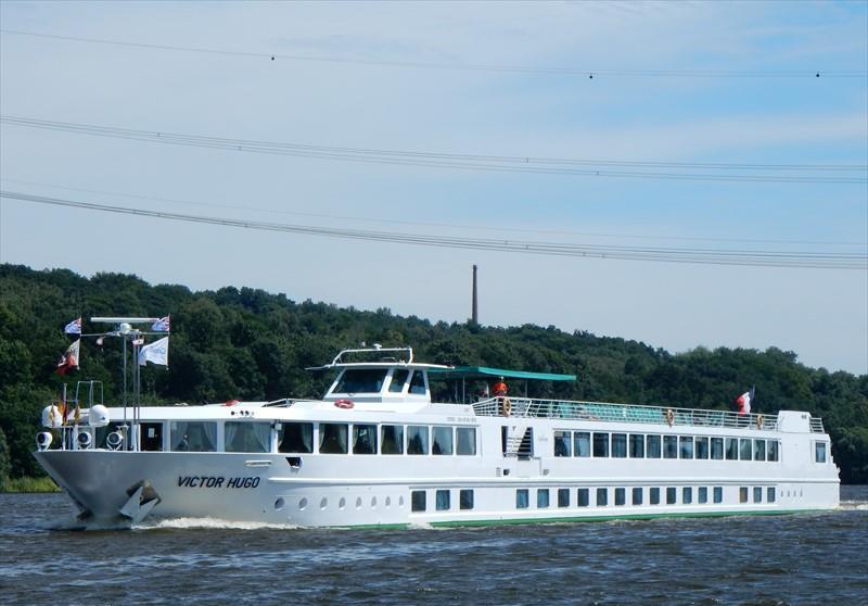 VICTOR HUGO - Vesseljoin