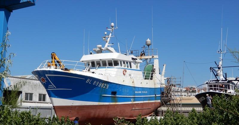 LE PRECURSEUR - Vesseljoin