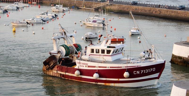 LOUIS ANDRE - Vesseljoin