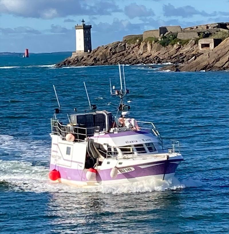 NADIA TONY - Vesseljoin