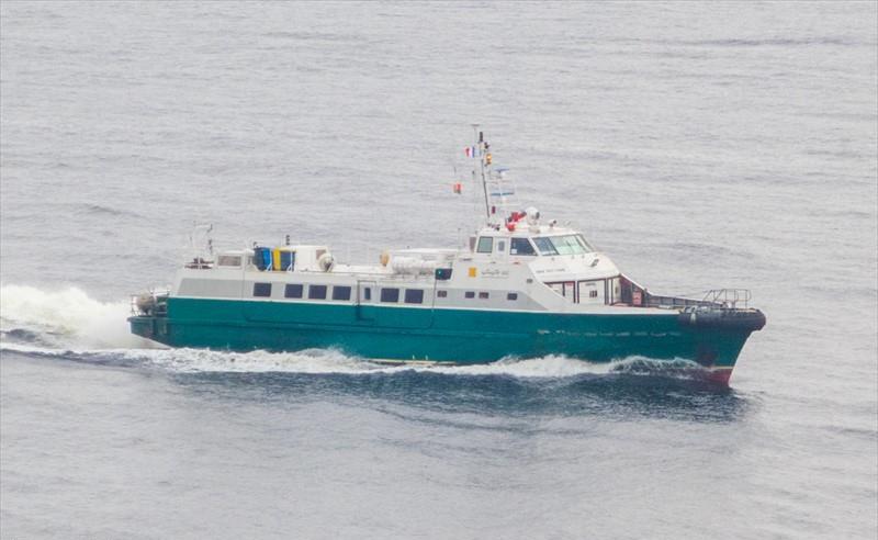 SURFER 323 - Vesseljoin