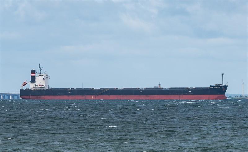 NBA MAGRITTE - Vesseljoin