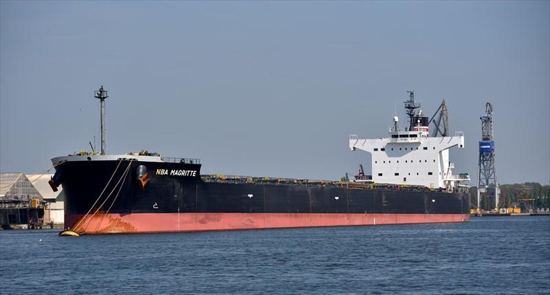 NBA MAGRITTE - Vesseljoin