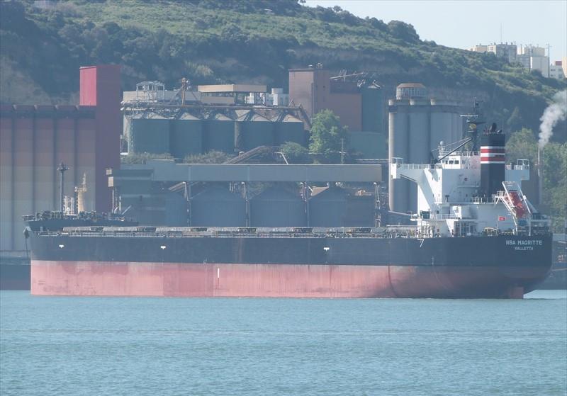 NBA MAGRITTE - Vesseljoin