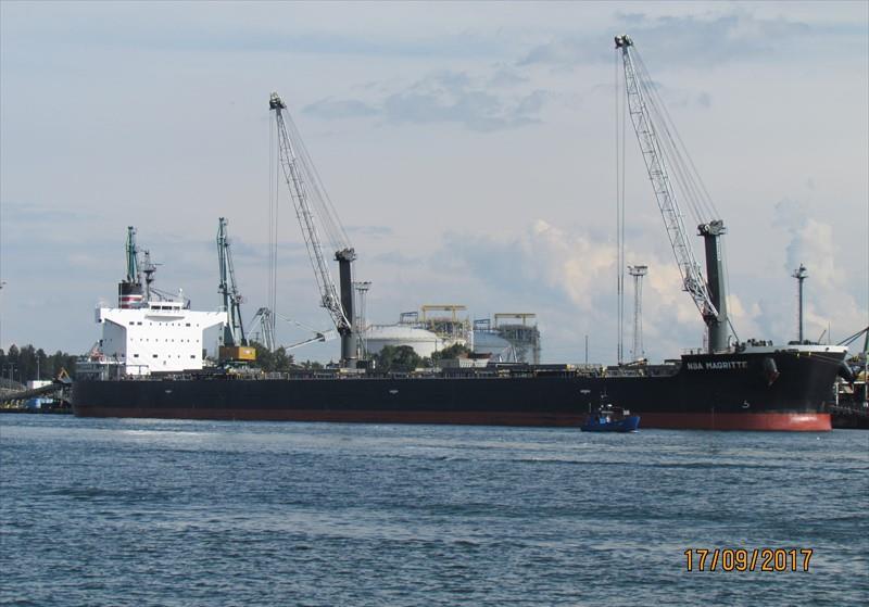 NBA MAGRITTE - Vesseljoin