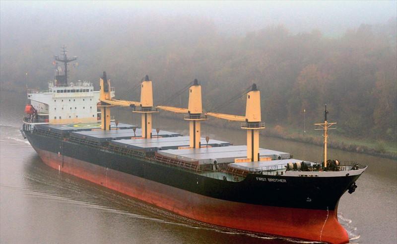 FIRST BROTHER - Vesseljoin