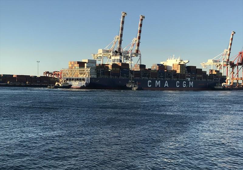 APL DANUBE - Vesseljoin